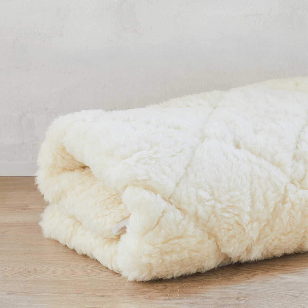 Lorraine Lea | Winter Warm Up Sale | Spend + SAVE!