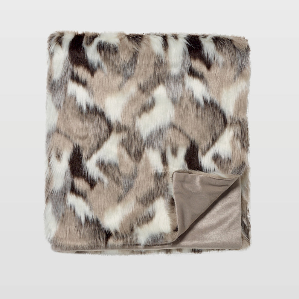 Sully Throw Rug